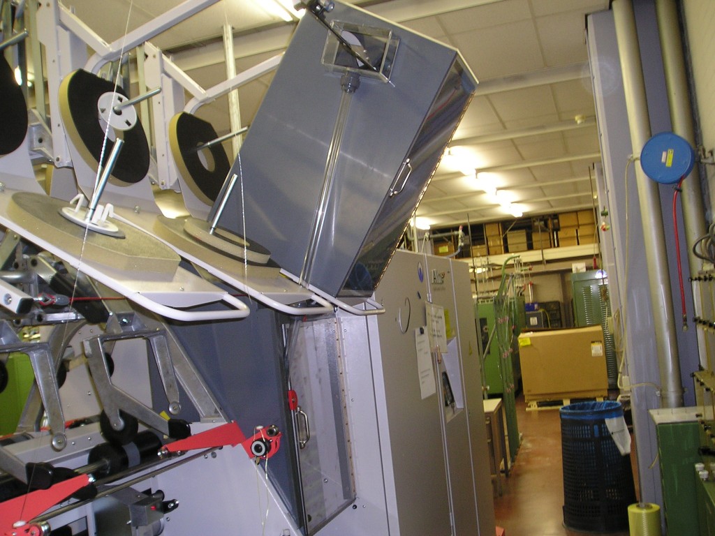 Afscherming machines en beschermkappen | Lever Kunststoftechniek BV ...